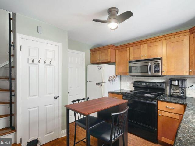 124 Catharine St, Unit B, Philadelphia, PA 19147 | Compass