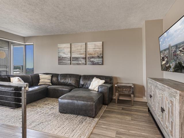 124 Campau Circle # 1710