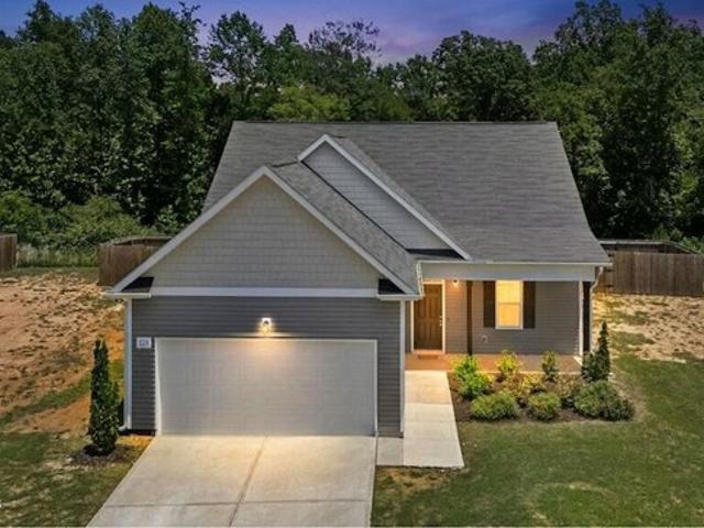 124 Carissa Dr, Smithfield, NC 27577