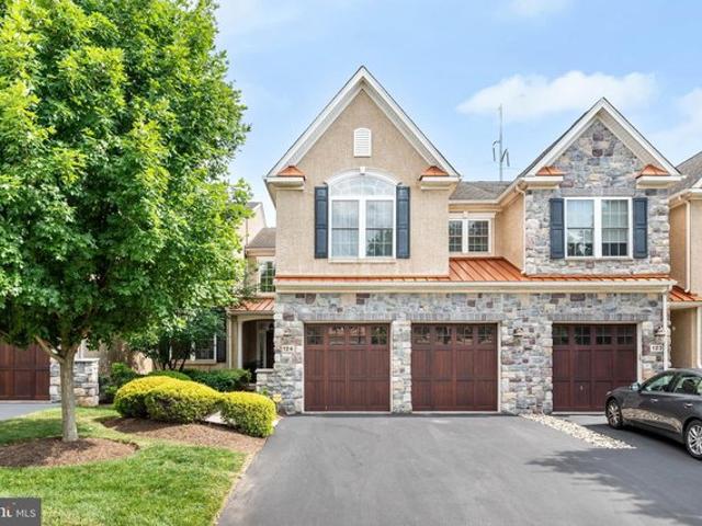 124 Carriage Ct, Plymouth Meeting, PA 19462