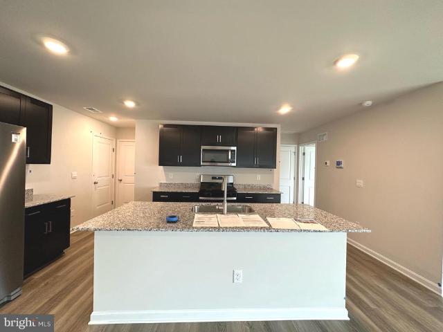 124 Charing Cross Drive