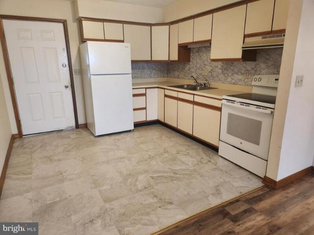 124 chestnut street, 4, kingwood, wv 26537