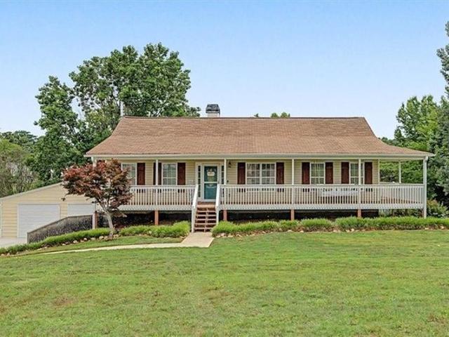 124 Chrissy Dr, Temple, GA 30179