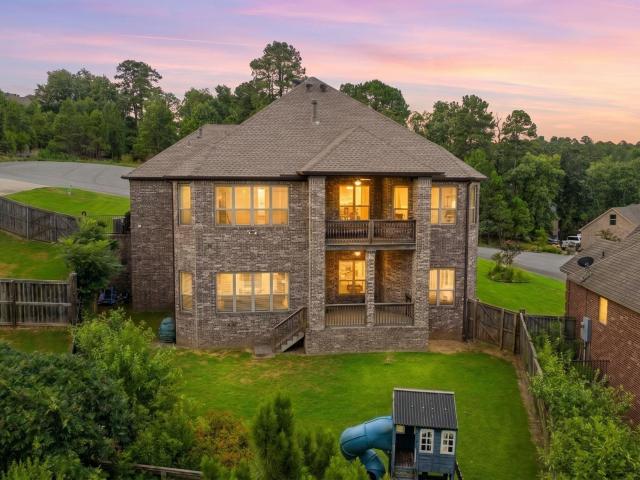 124 Crestview Drive