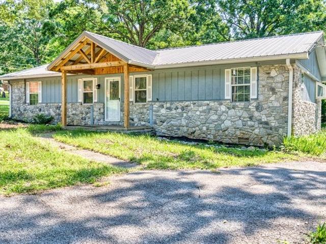 124 Cumberland Cir, Russellville, KY 42276