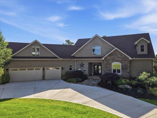 124 Cypress Dr, Dandridge, TN 37725