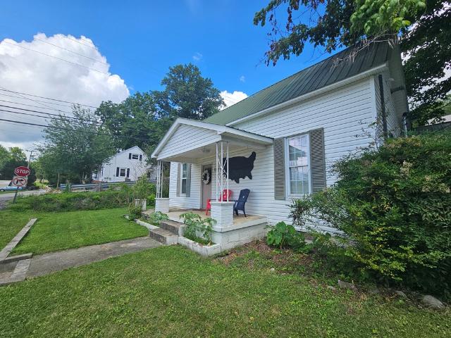 124 AndersonSt
