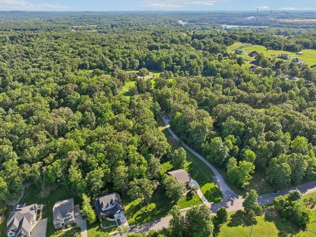 124 Angels Cove Ln