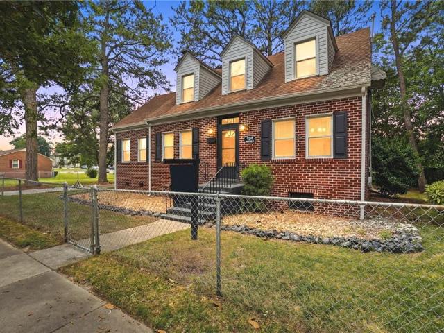 124 Armstrong ST