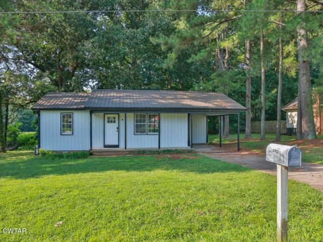 124 Aztec St, Martin, TN 38237