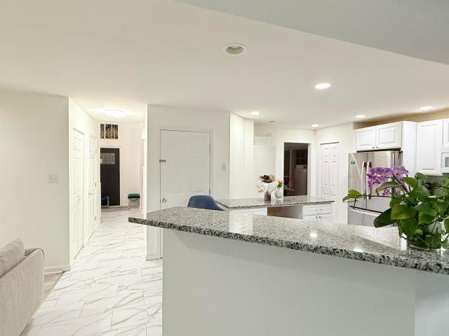 124 bonita Dr