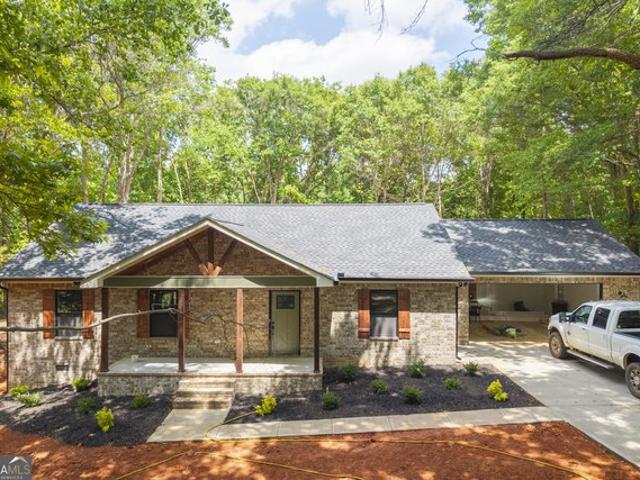 124 Baskins Ext, Canon, GA 30520