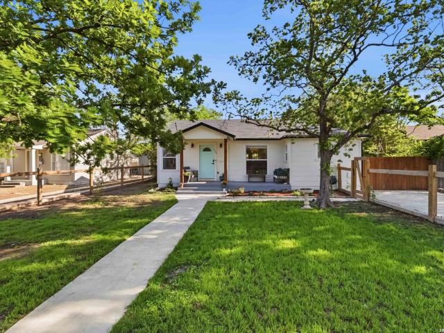 124 Bryn Mawr Dr, San Antonio, TX 78209 | MLS #1955 | Compass
