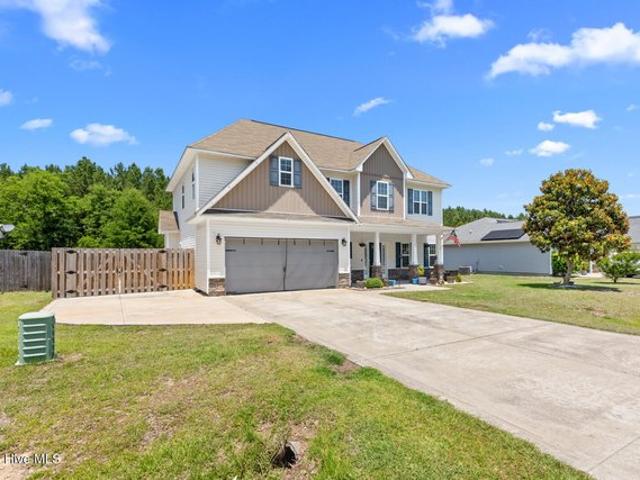 124 Braeburn Blvd, Richlands, NC 28574