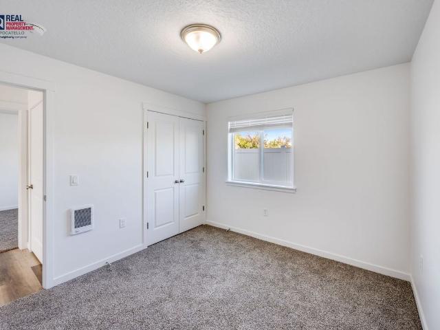 124 Briscoe Rd 3 Bedroom Apartment for Rent at 124 Briscoe Rd, Chubbuck, ID 83202