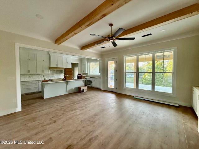 124 Brookhollow