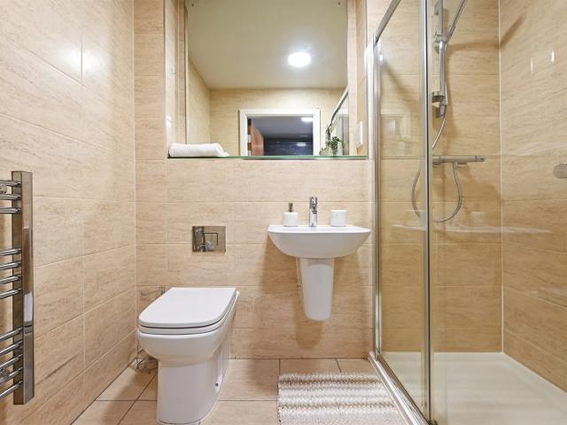 124, Gatecrasher Apartments, Sheffield, S1