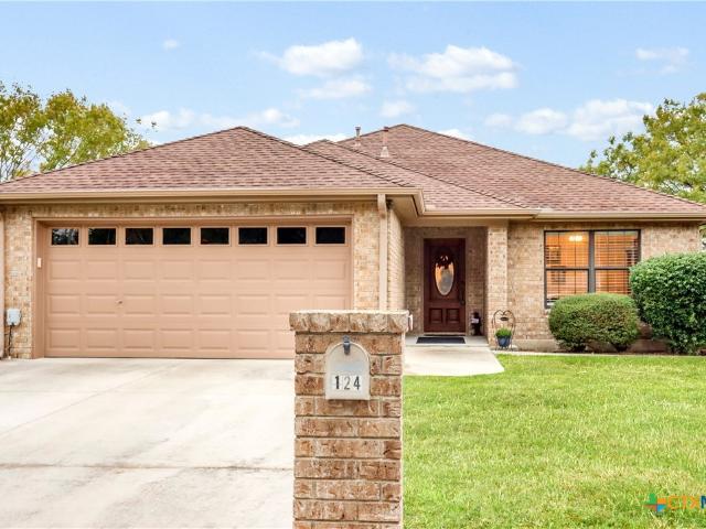 124 Gardenridge Dr, Seguin, TX 78155 | MLS #598628 | Compass