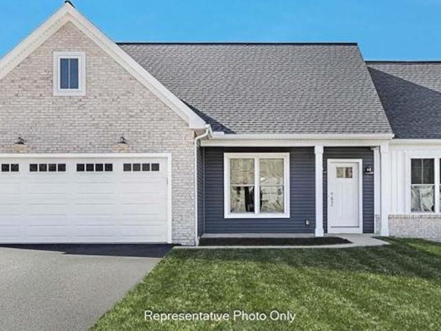 124 Ginger Ct, Lebanon, PA 17046