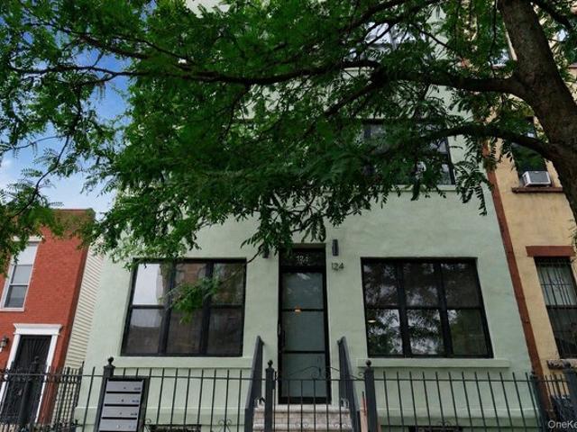 124 Grove St, Brooklyn, NY 11221