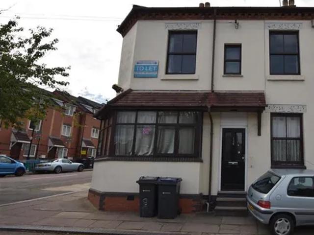 124 Dawlish Road, Metchley, B29 7AA, United Kingdom | 4 bed house for rent #134901575 | Rentberry