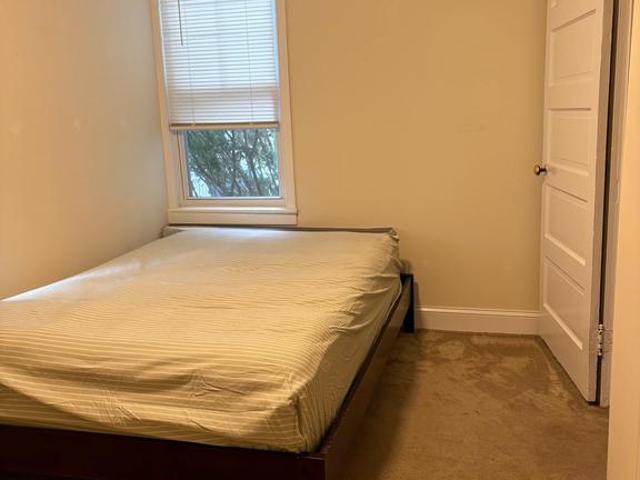 124 dey street # unit b, right side