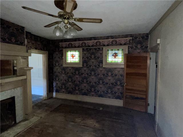 124 E 15th Ave