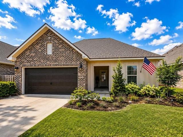124 E Apollo Ave, Freeport, FL 32439