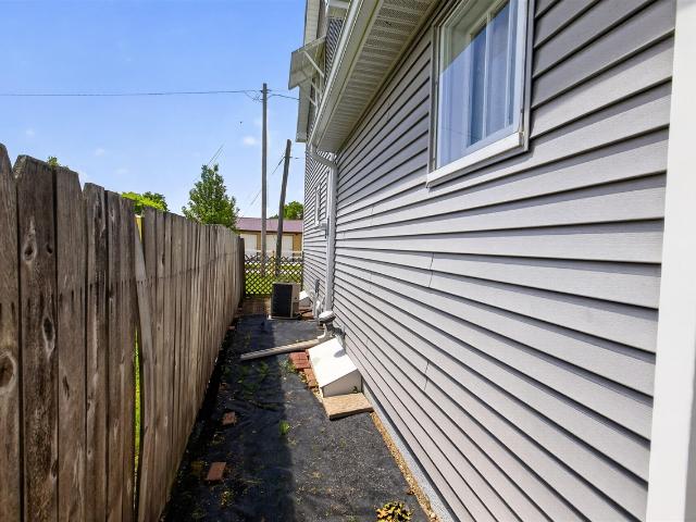 124 E Bittner Avenue