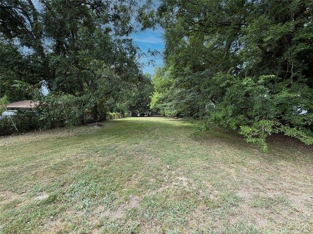 124 E Crockett St, DeKalb, TX 75559
