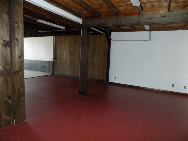 124 E Ferry Street
