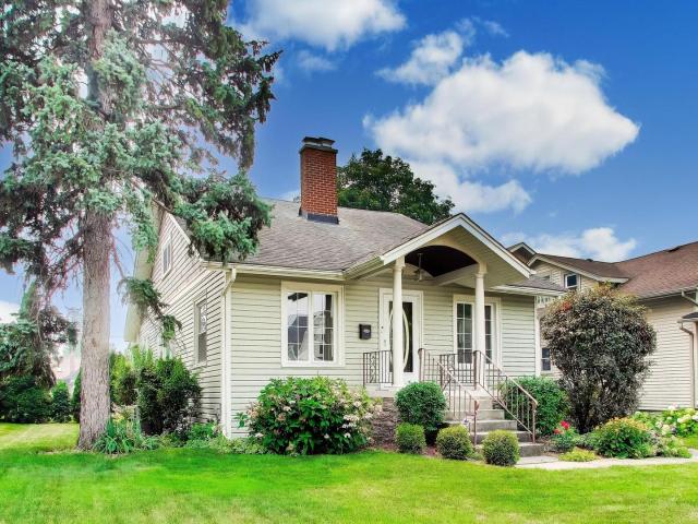 124 E Grantley Avenue