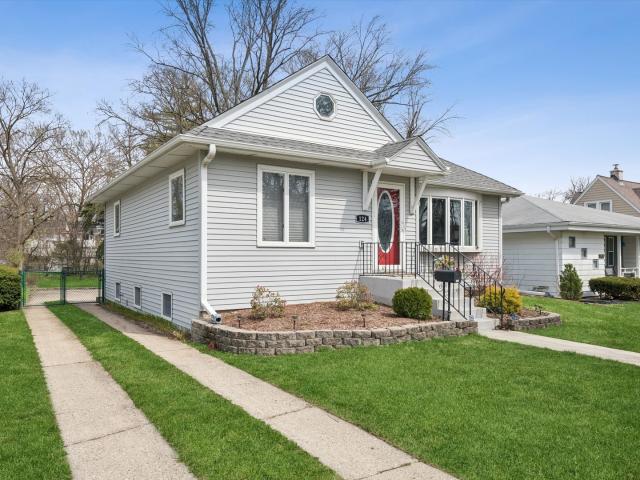 124 E Jackson St, Villa Park, IL 60181 | Compass