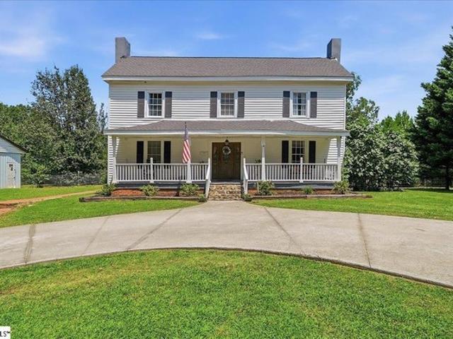 124 E McGee St, Honea Path, SC 29654