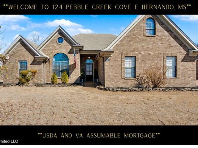 124 E Pebble Creek Cv, Hernando, MS 38632