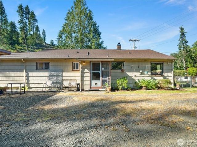 124 Endresen Rd, Hoquiam, WA 98550