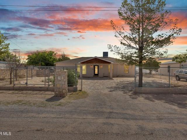 124 Ennis St, Clint, TX 79928
