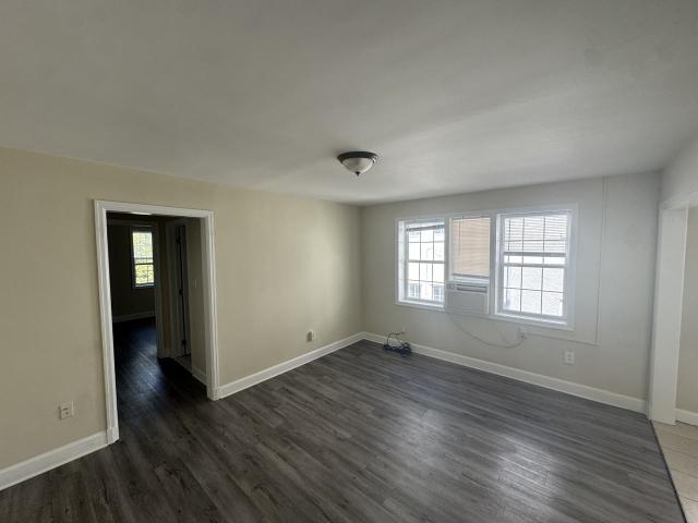 124 East 3rd Avenue 11 1 Bedroom Apartment for Rent at 124 East 3rd Avenue 11, Ranson, WV 25438