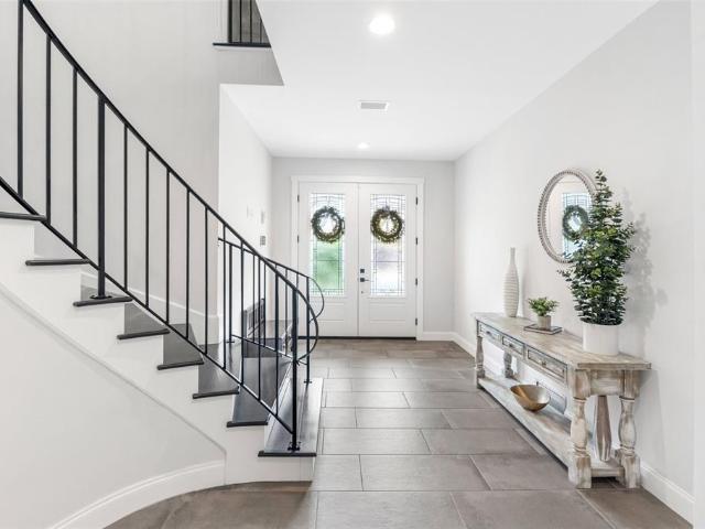 124 Forest Hills Dr, Redington Shores, FL 33708 | MLS #TB8487
