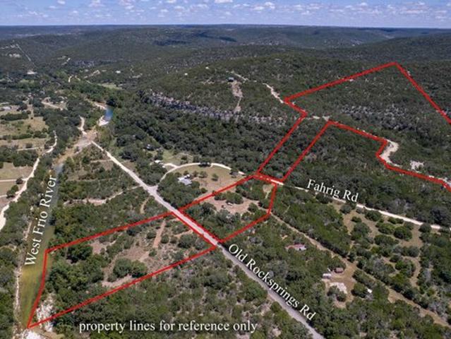 124 Fahrig Ln, Leakey, TX 78873