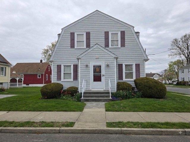 124 Felton St, New Bedford, MA 02745