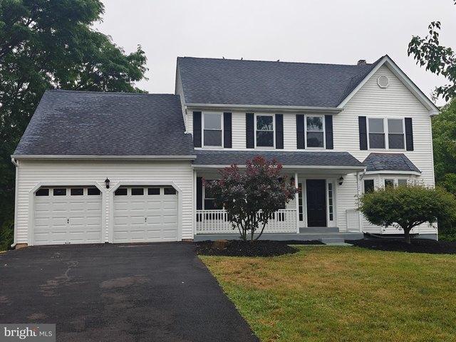 124 Horseshoe Ln, North Wales, PA 19454