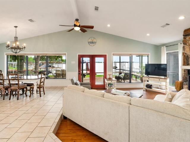 124 Harbor Drive