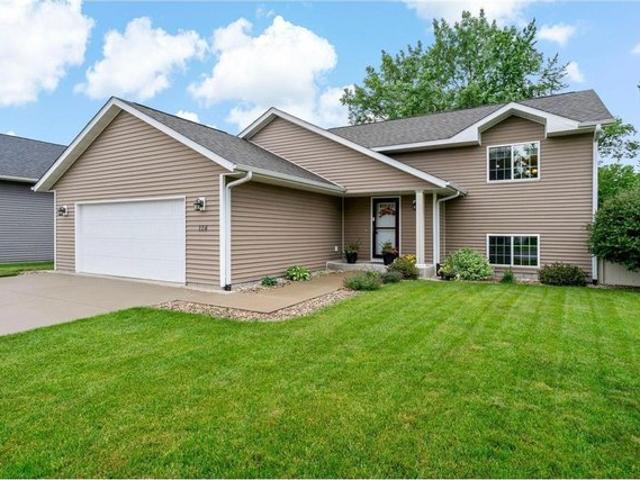 124 Harbor Hill Dr, Mankato, MN 56001