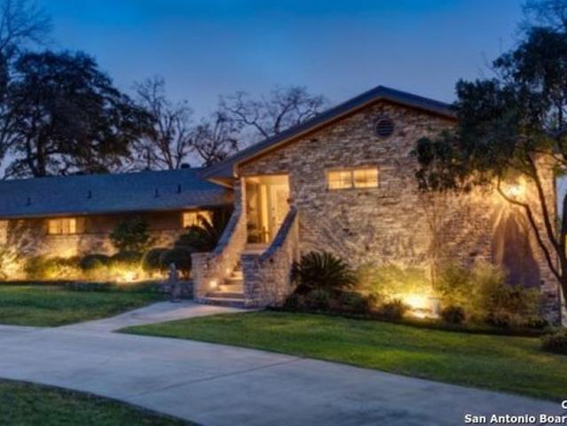 124 Harriett Dr, San Antonio, TX 78216
