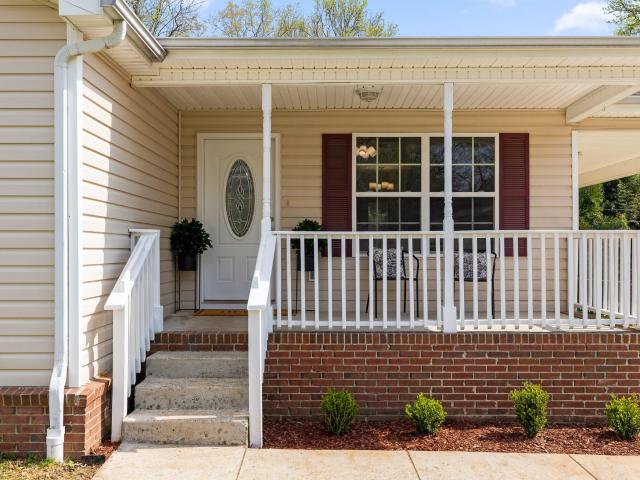 124 Headlyn Drive