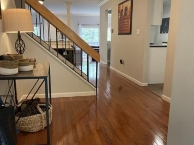 124 Hempstead Ct