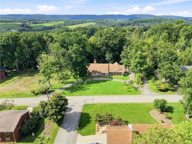 124 Hermitage Cir