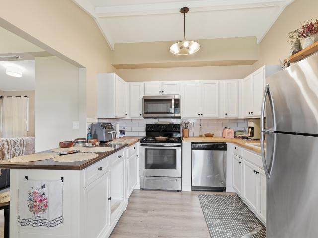 124 Hiawatha Drive