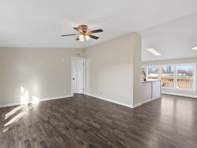 124 Oak Hill Dr